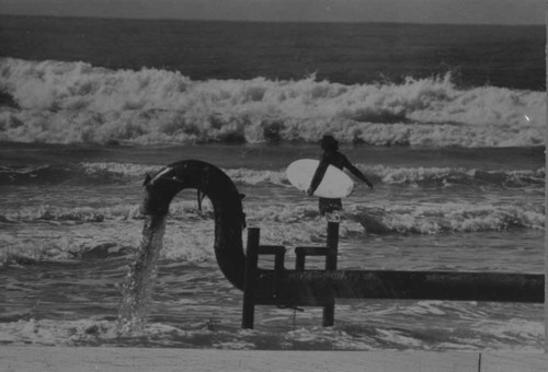 Pipe Outlet to Ocean — Calisphere