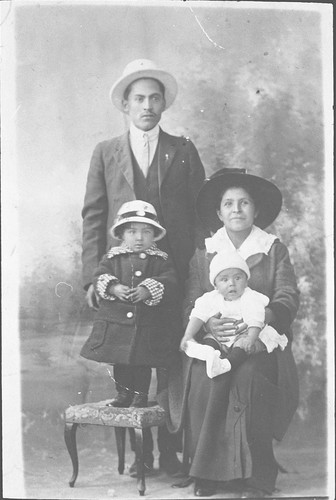 Rivas Family Portrait — Calisphere