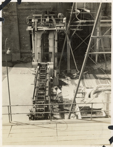 Exterior Machinery at Oxnard Sugar Factory — Calisphere