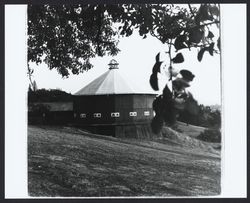 Round Barn at Fountaingrove, Santa Rosa, California, 1970 — Calisphere