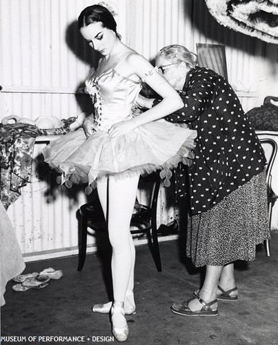 San Francisco Ballet dancer in costume, circa 1964-1966 — Calisphere