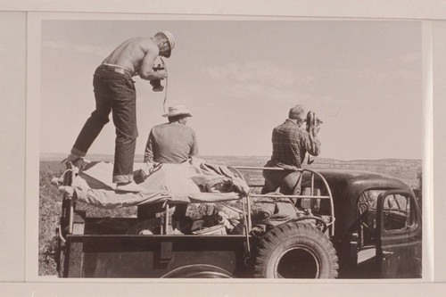 Photographic Phiends. Shooting the hell out of Piute Canyon en route ...