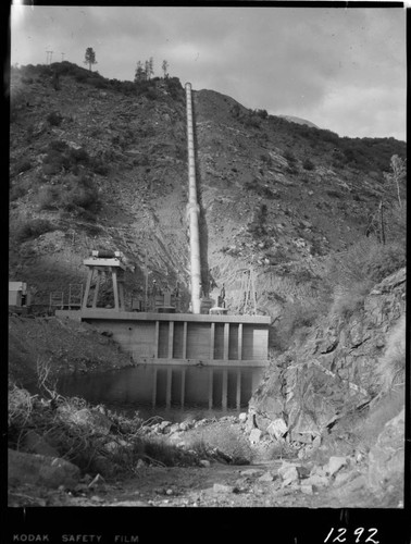 Big Creek - Mammoth Pool - View of Powerhouse — Calisphere