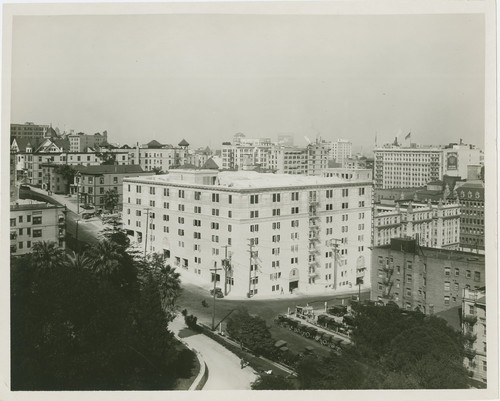 Hunt & Chambers: Biltmore Garages (Los Angeles, Calif.) — Calisphere