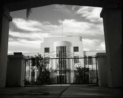 Gates of George Pepperdine College — Calisphere