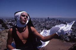 Sister Dominique Nique Nique août 1984-9-J-B-CARHAIX — Calisphere