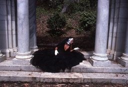 Sister Dominique Nique Nique août 1984-10-J-B-CARHAIX — Calisphere