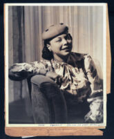 Dancer and actress Mae Johnson in Los Angeles, 1940s — Calisphere