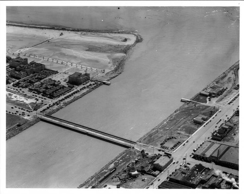 Mouth of the Los Angeles River, Long Beach — Calisphere
