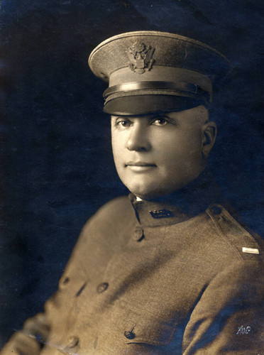 Army doctor Arthur W. Buell — Calisphere