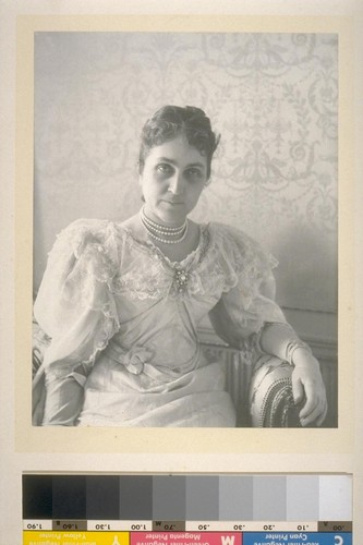 [Portrait of Phoebe Apperson Hearst.] — Calisphere