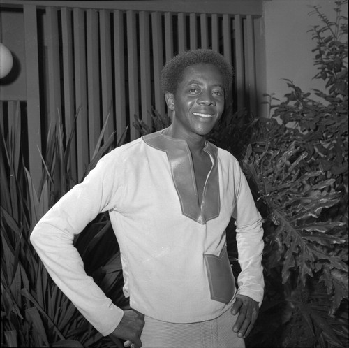 Elliott Pinkney — Calisphere