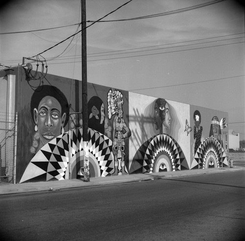 Elliott Pinkney mural: Multicultural theme — Calisphere