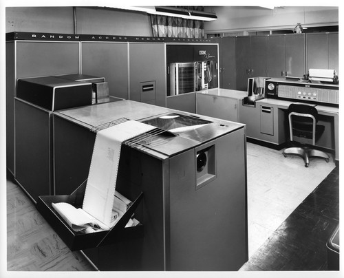 Image Showing an IBM RAMAC 305 Data Processing System — Calisphere