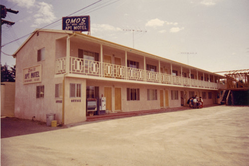George Omo Sr.'s Motel — Calisphere