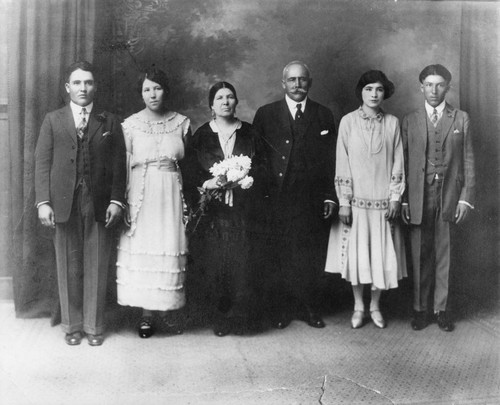 Veyna Family Portrait, Anaheim [graphic] — Calisphere