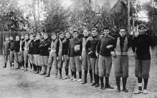 Anaheim Football Team 1910 (?) [graphic] — Calisphere
