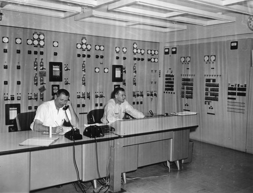 Anaheim Public Utilities Department, Control Room. [graphic] — Calisphere