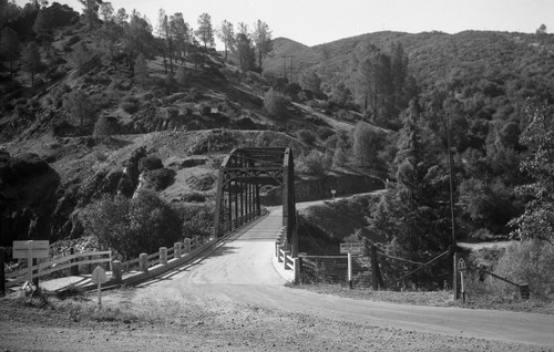 Bagby Bridge built in 1923 across Merced River, Highway 49, Baggy ...