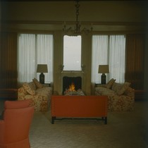 John Elgin Woolf (1908-1980): Hollywood Regency style houses — Calisphere