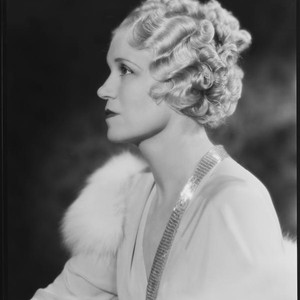 Peggy Hamilton modeling a formal coiffure hairstyle by Weaver Jackson's ...