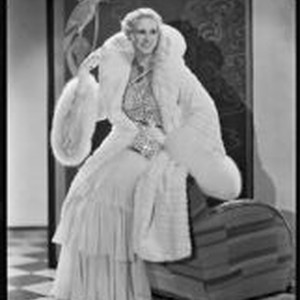 Peggy Hamilton modeling an ermine coat, 1931 — Calisphere