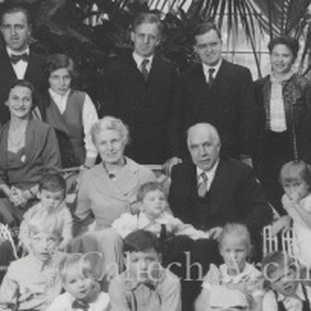 Niels Bohr Family Background