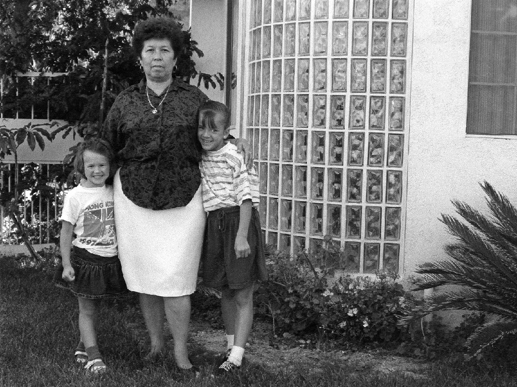 Sara Velazquez with Gabriela and Andrea, the girls she cared for when ...