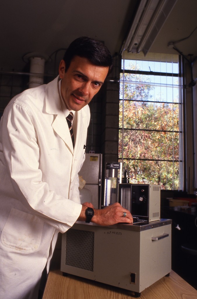 Dr. Ralph Purdy - Organ transport — Calisphere