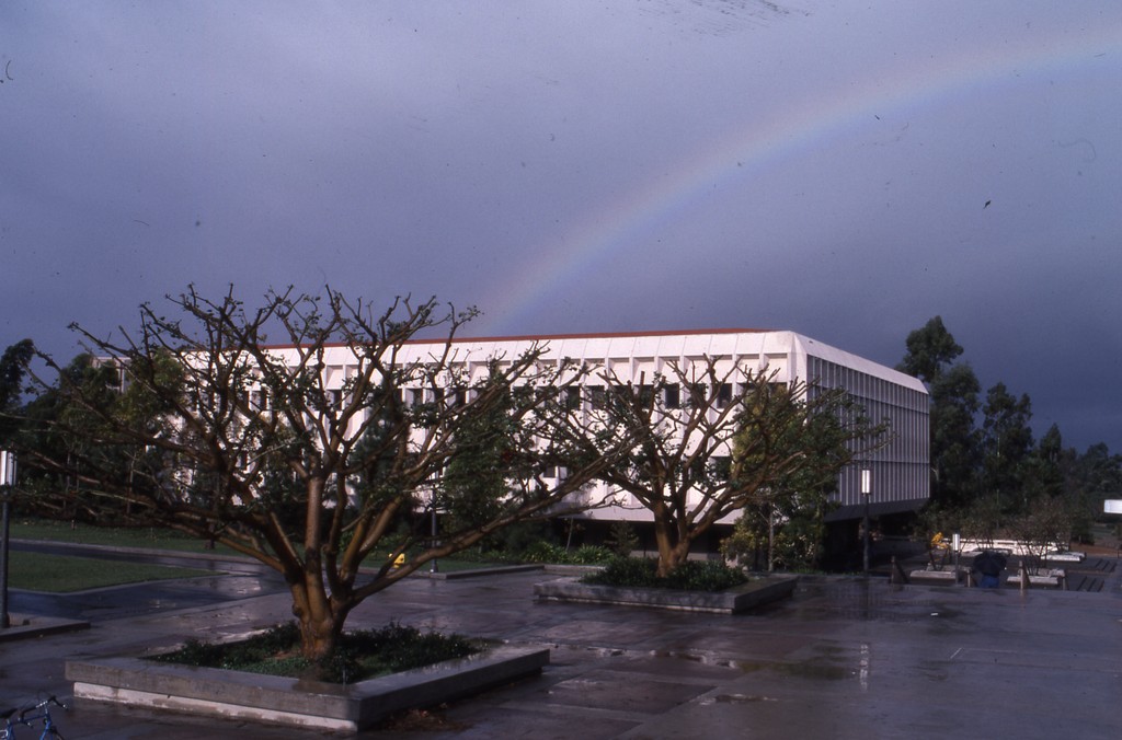 Images of campus views and Information and Computer Sciences (ICS ...