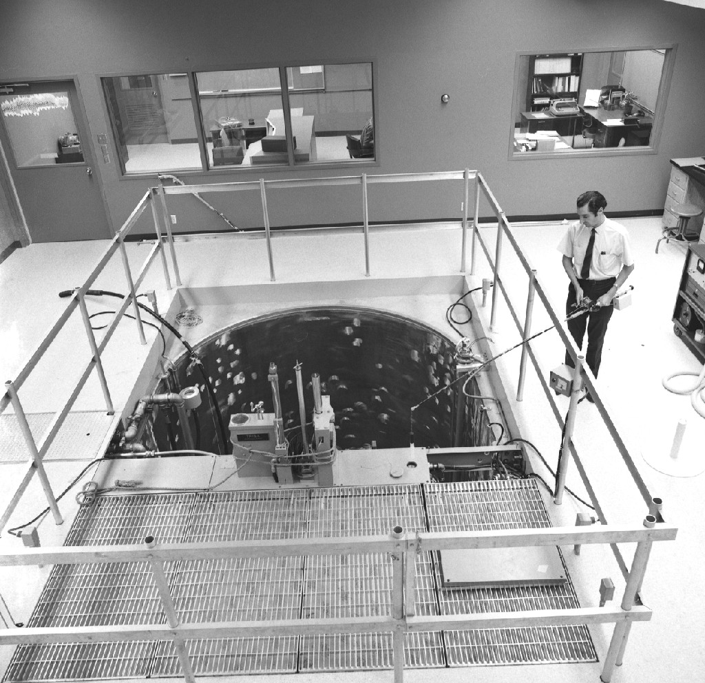 Nuclear reactor at UC Irvine, ca. 1969 — Calisphere