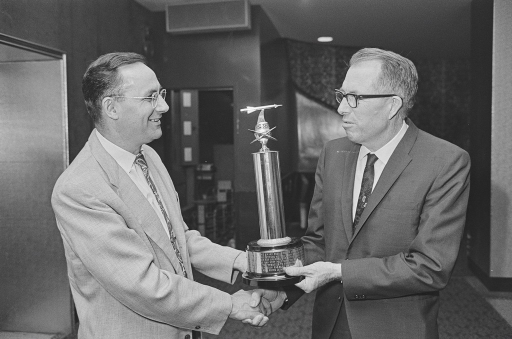 Sam Moskowitz and Jack Williamson, Nycon 3 — Calisphere