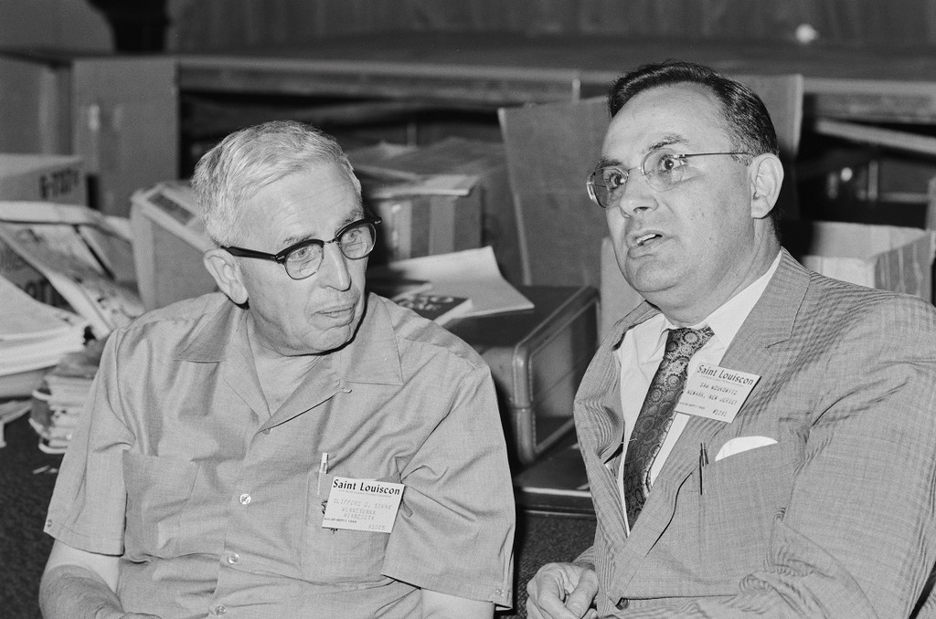 Clifford Simak and Sam Moskowitz, St. Louiscon — Calisphere