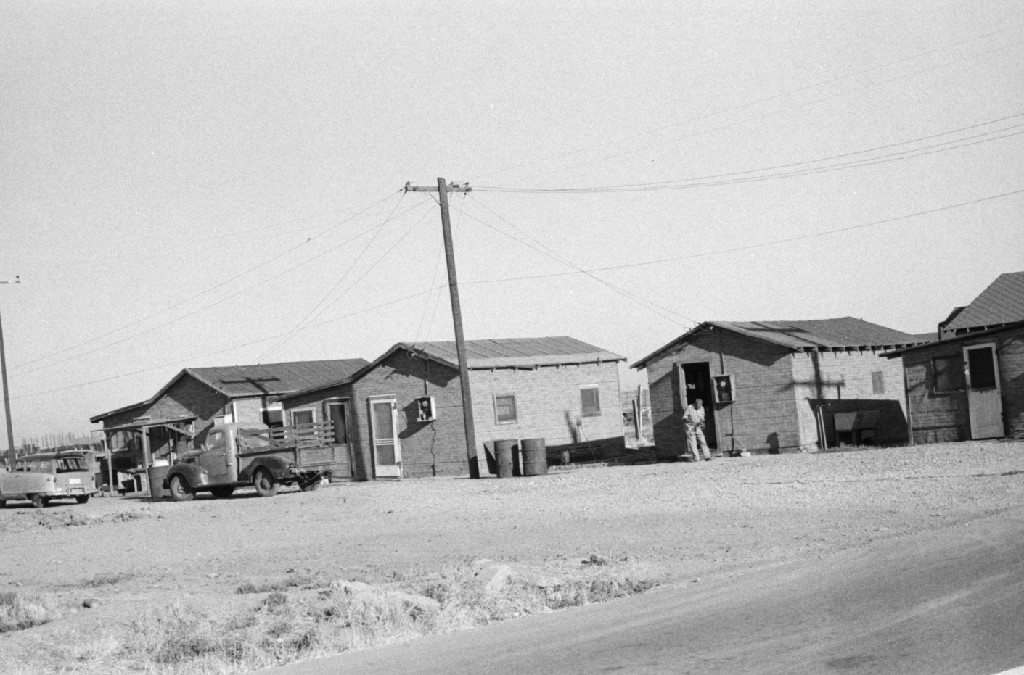 Group of shacks-farmworker housing — Calisphere