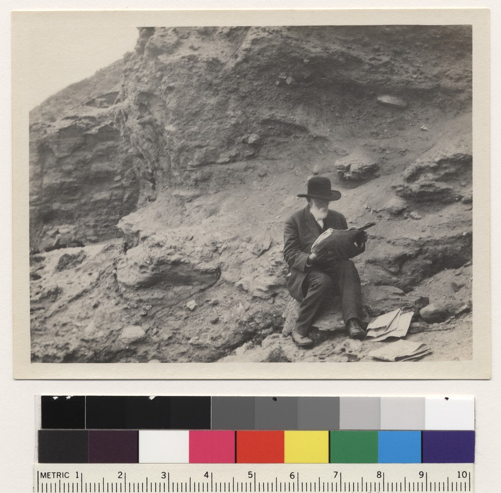 J.E. Pleasants reading 1 — Calisphere