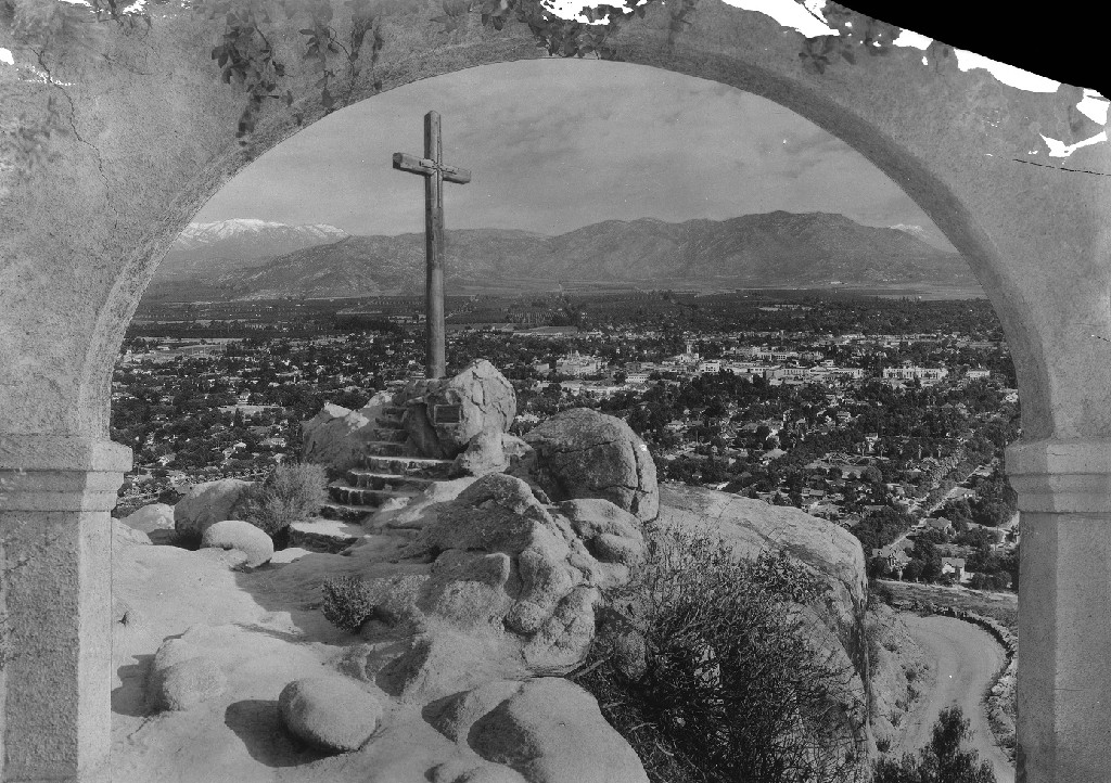 Mount Rubidoux cross — Calisphere